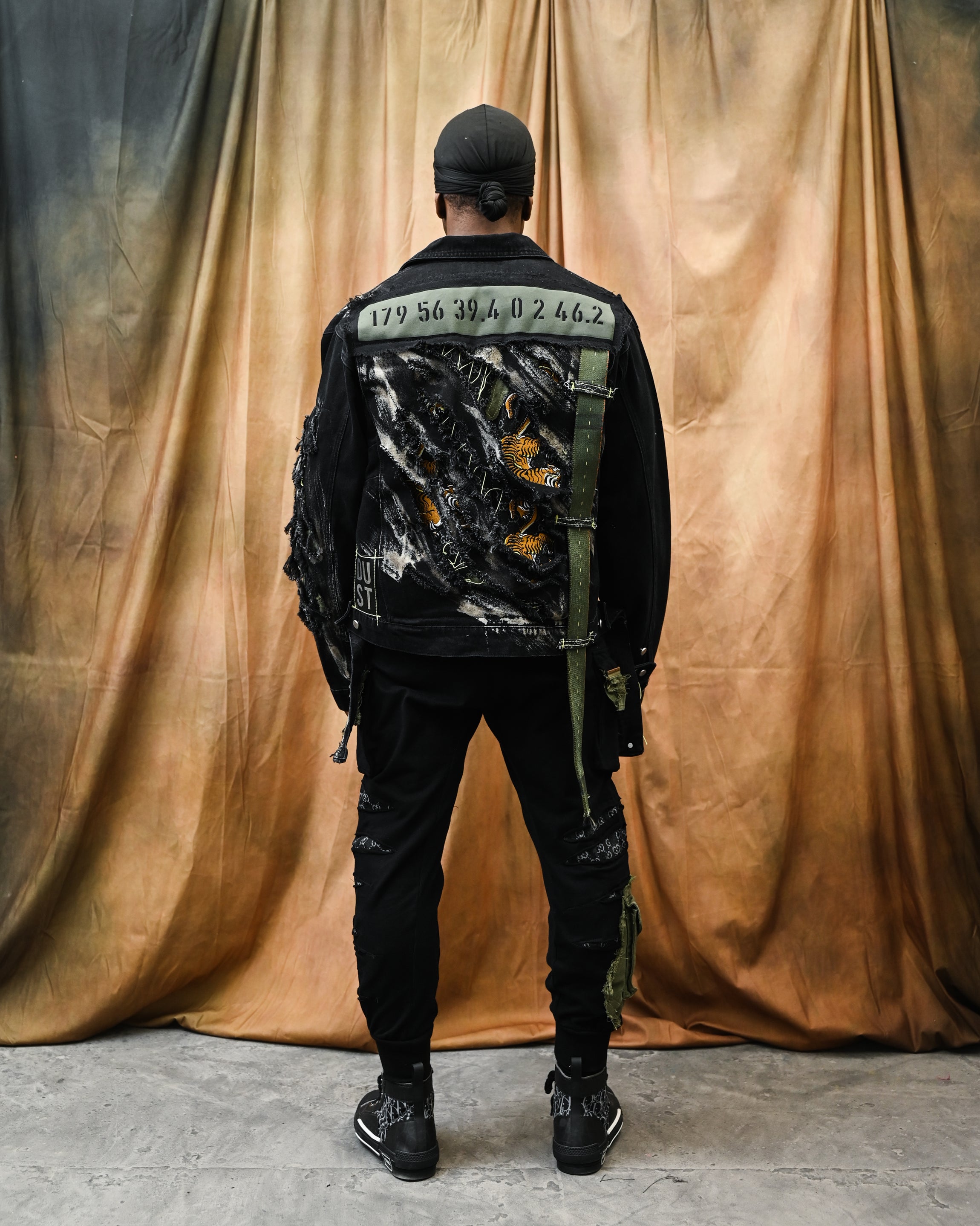 Savage Tiger Jacket – DUST OF GODS